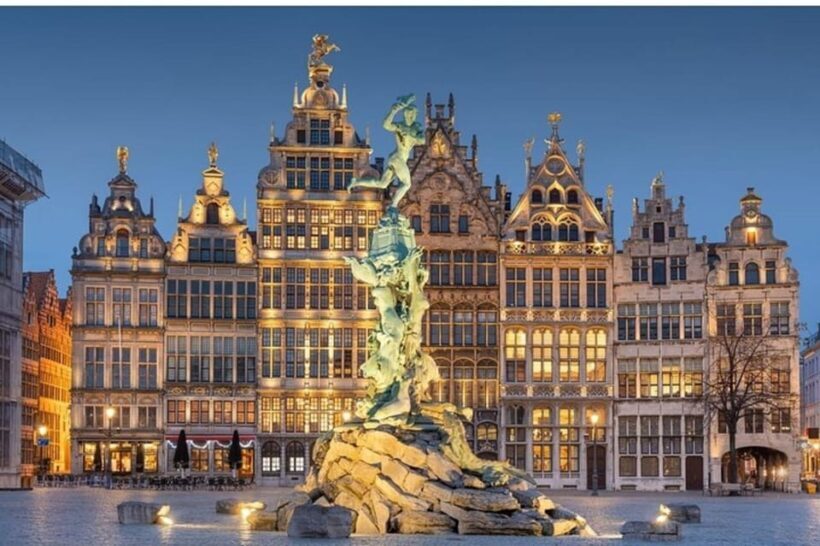 Antwerp: Must-See Attractions Private Walking Tour - Practical Considerations and Tips