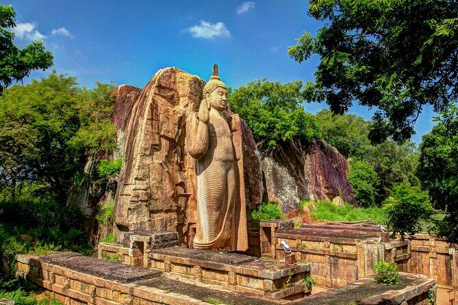 Anuradhapura Buddhist Icons Tour from Kalpitiya - Considerations
