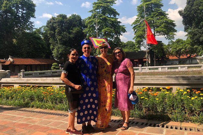Ao dai Vietnam photograph tour with private car - FAQ