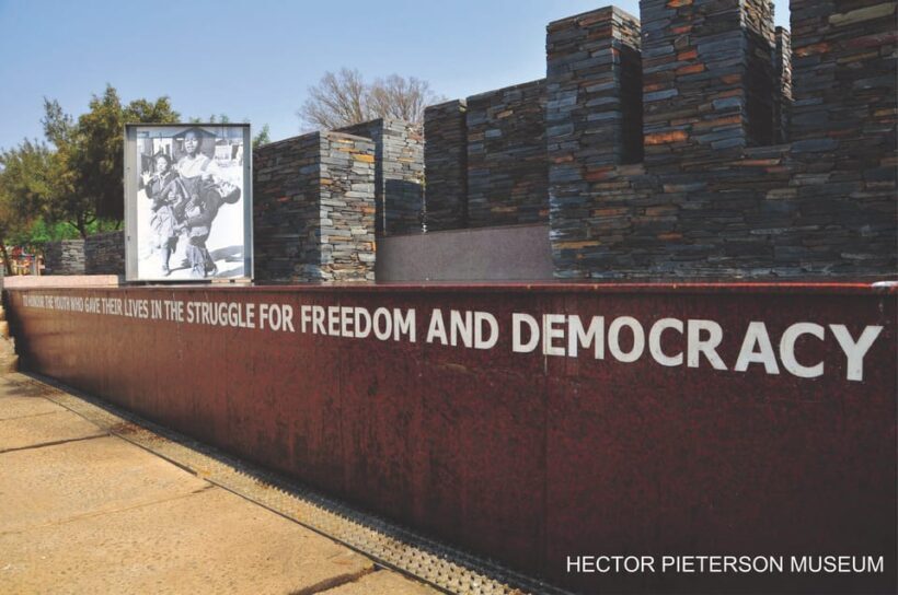 Apartheid Museum & Soweto Tour - Key Points