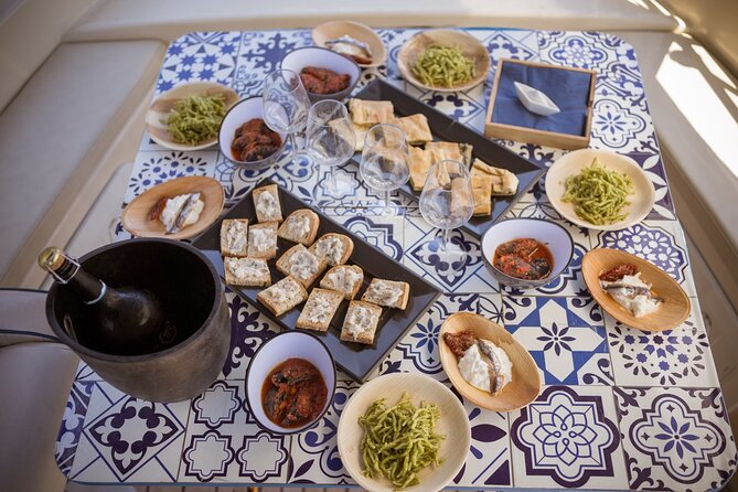 Aperitif on a Boat at Sunset, Porto Venere and Islands - The Aperitif Experience