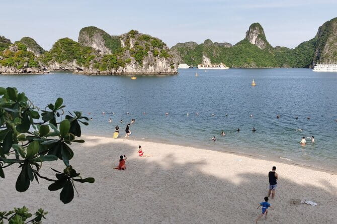 Aphrodite Cruise 2-day visit Halong Bay and Lan Ha Bay from Hanoi - An In-Depth Look at the 2-Day Aphrodite Cruise Experience