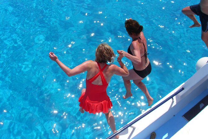 APHRODITE II -LAZY DAY CRUISE-BLUE LAGOON,TURTLE COVE, with LUNCH - Who Will Love This Cruise?