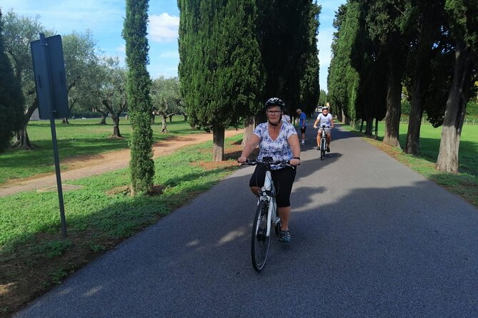 Appian Way, Aqueducts & Catacombs: Roman Land Safe Ebike Tour - Discovering the Catacombs