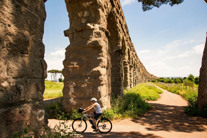 Appian Way, Catacombs and Aqueducts Park Tour with Top E-Bike - Visiting the Catacombs: A Peek into Rome’s Early Christian Past