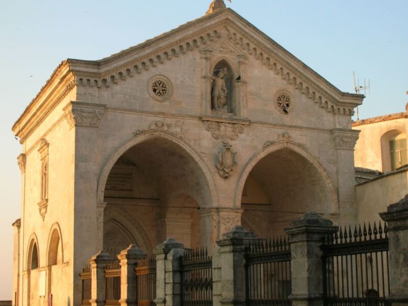 Apulia: Monte Sant'Angelo Tour with Guide - Key Points