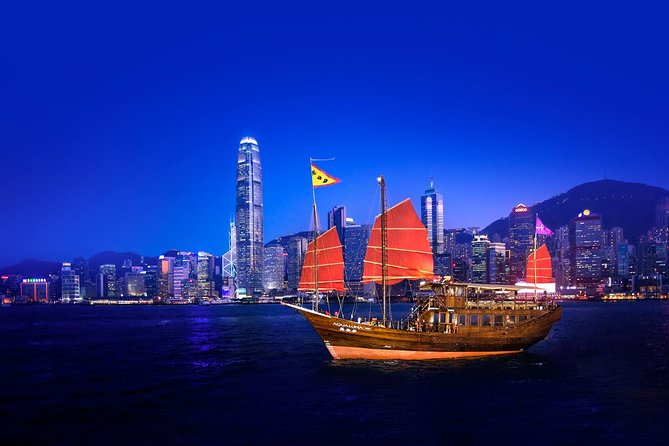 Aqua Luna: Evening Cruise at Victoria Harbour Hong Kong - FAQ