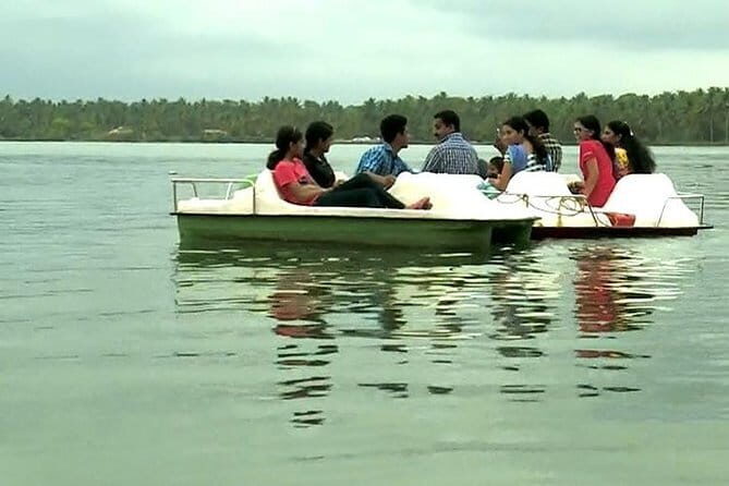 Aqua Tourism With Kerala Seafood Lunch - A Scenic Introduction to Kerala’s Waterways
