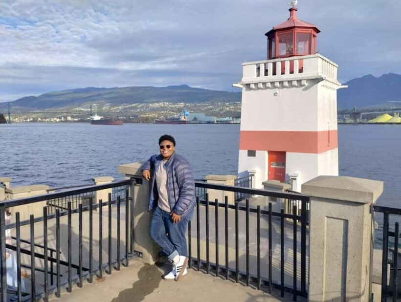 Aquarium & StanleyPark+20 Gem Spots+City/Vip Car+Small Group - Frequently Asked Questions (FAQs)