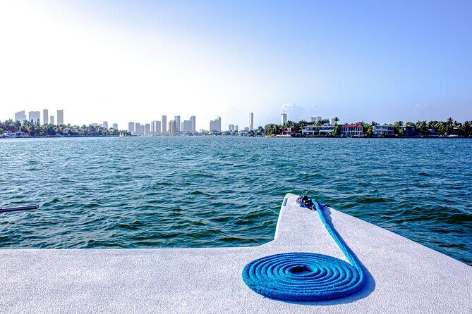 Aquatic Adventure: Boat Tour with Jetskis, Tubing, and Open Bar - Who’s This Tour Best For?