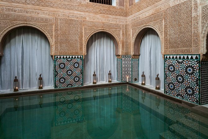 Arabian Baths Experience at Malaga's Hammam Al Andalus - Massage and Aromatherapy Options