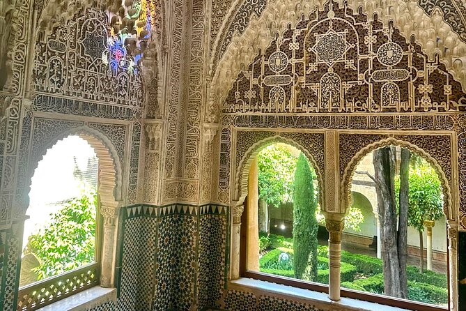 Arabic Private Tour Alhambra (Not Included Ticket ) - Inclusions and Requirements