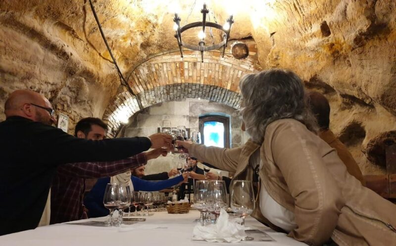 Aranda de Duero: Wine Tasting Course with Iberian Tasting - FAQ