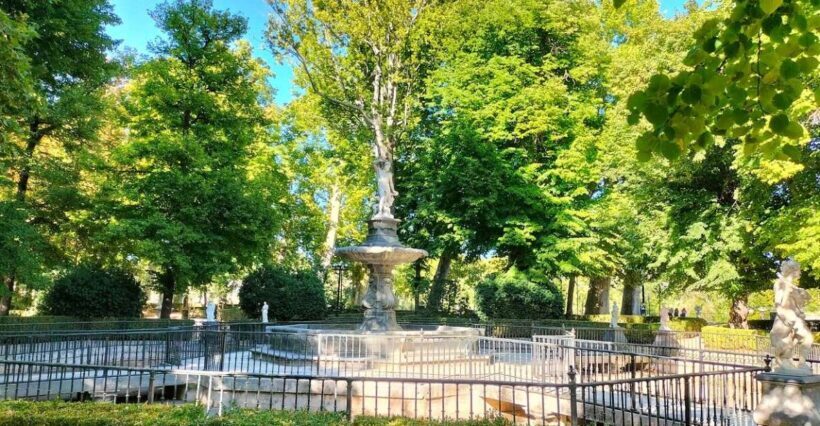 Aranjuez: City and Gardens Guided Walking Tour - The Depth of the Experience