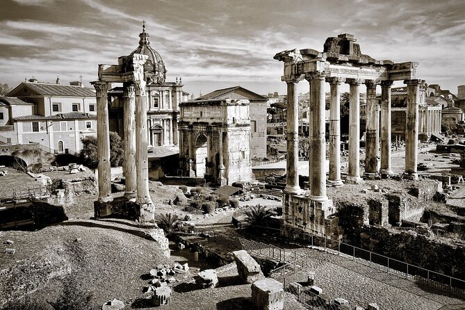 Archaeological Tour Colosseum Roman Forum Palatine - Historical Significance of the Sites