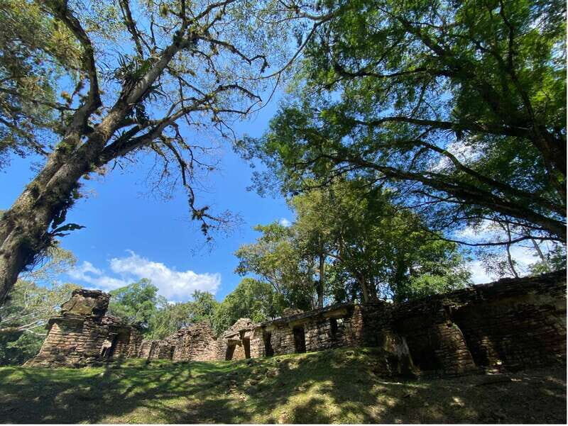Archaeological Zones Yaxchilan & Bonampak - Key Points