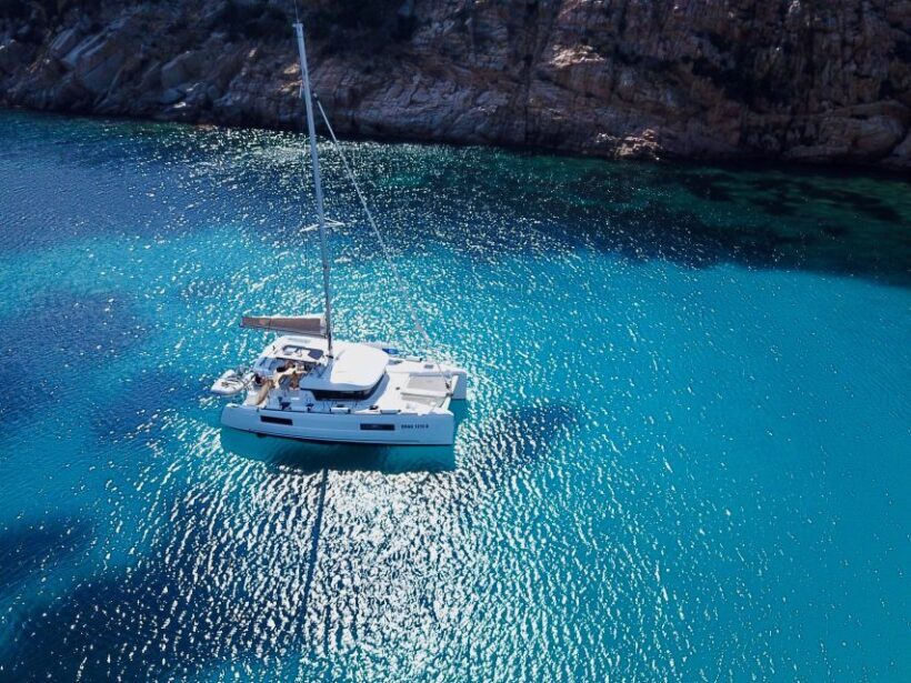 Archipelago di La Maddalena: Catamaran Tour Full day-Lunch - An In-Depth Look at the Catamaran Tour of La Maddalena
