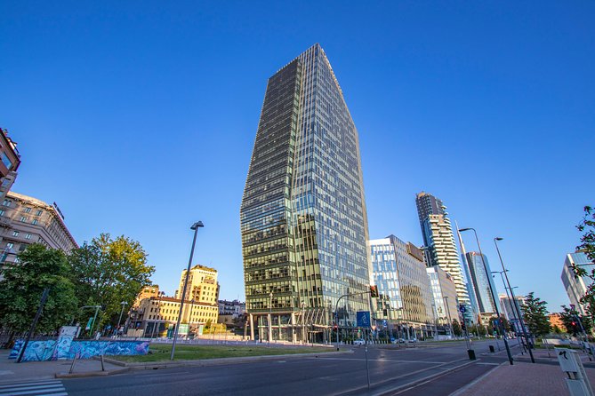 Architectural Milan: Private Tour with a Local Expert - Key Points