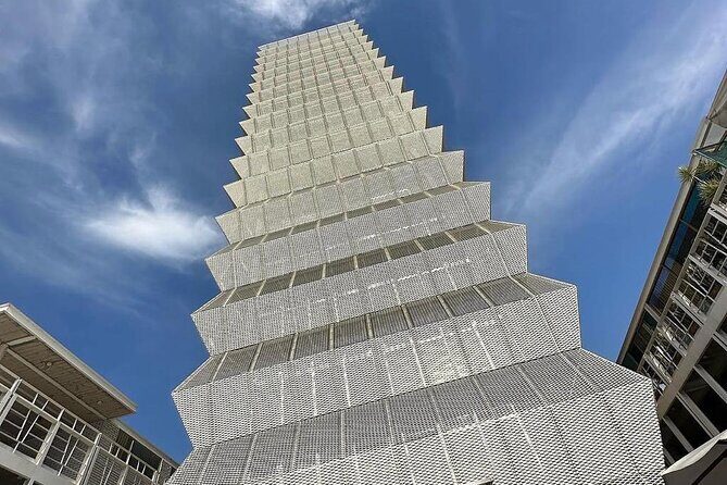 Architecture & Craft Beer at the trendiest area in Guadalajara - Authentic Experiences and Local Flair