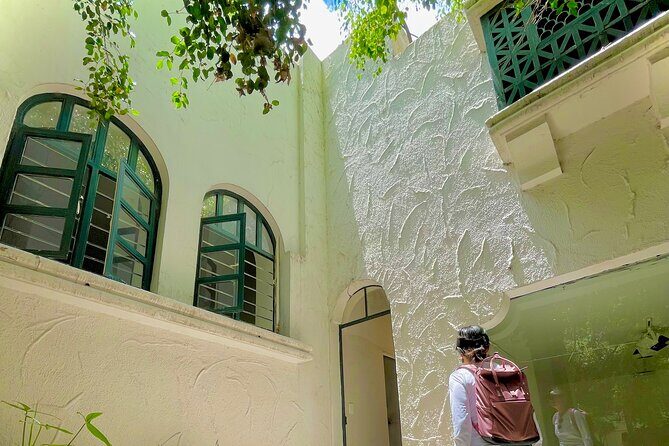Architecture of Luis Barragan Walking Tour with Street Food - Who Will Love This Tour?