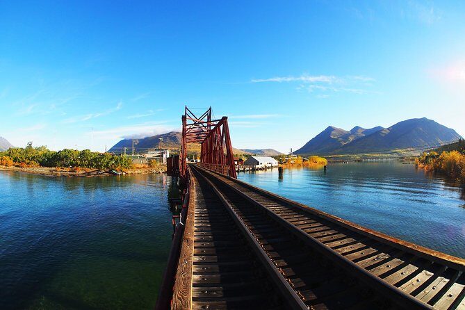 Arctic Day: Carcross & Southern Lakes Hiking Tour | full day - What’s Included and What’s Not