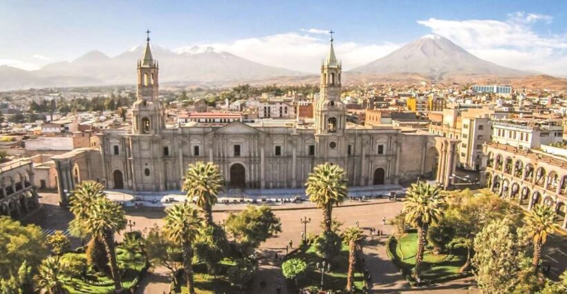 Arequipa: City Tour and Santa Catalina Monastery - Key Points