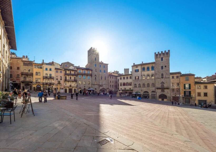 Arezzo: Guided Walking Tour with Basilica of San Francesco - FAQ
