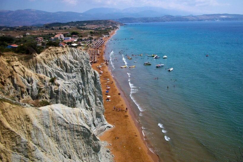 Argostoli: Daily cruise with food & drinks around Kefalonia - Final Thoughts: Who Is This Tour Best For?