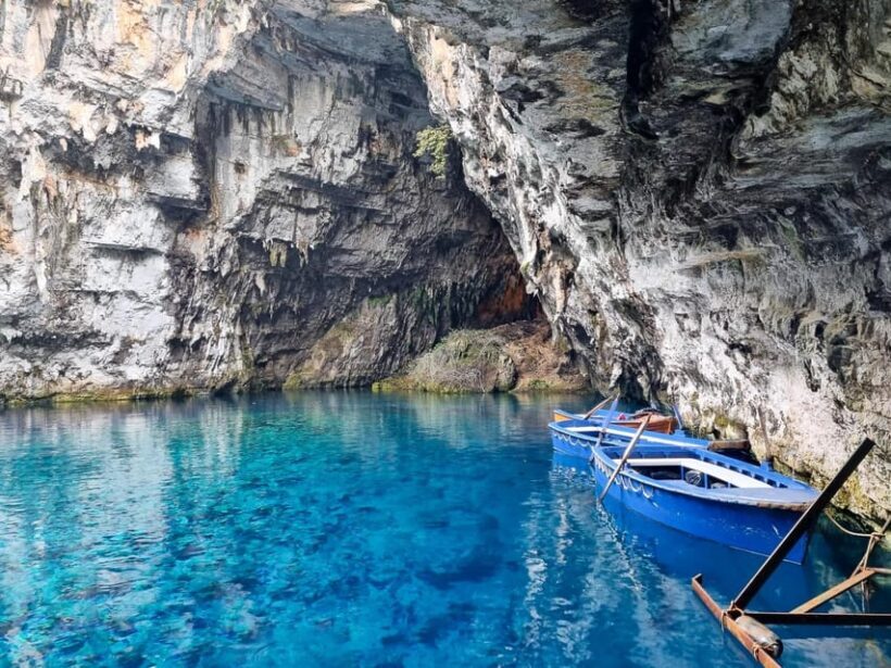 Argostoli: Melissani & Drogarati Cave Tour with Wine Tasting - Who Will Enjoy This Tour?
