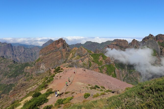 Arieiro Peak, Balcoes Viewpoint, Santana & Ponta De Sao Lourenço - Visit to a Local Rum Distillery