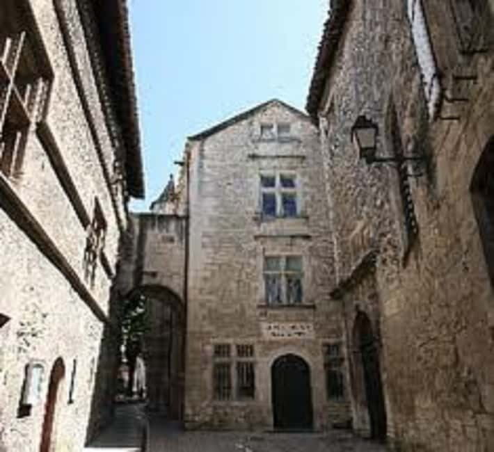 Arles, Saint-Rémy & Les Baux De Provence -7 hours - FAQ