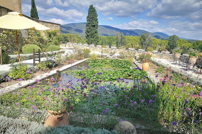 Arles Small Groupe Tour : Private Day Trip to Luberon Villages - Tour Logistics