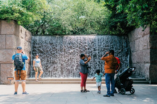 Arlington Cemetery Walk with Tomb Unknown Soldier & JFK Gravesite - The Experience in Context: Why It Matters