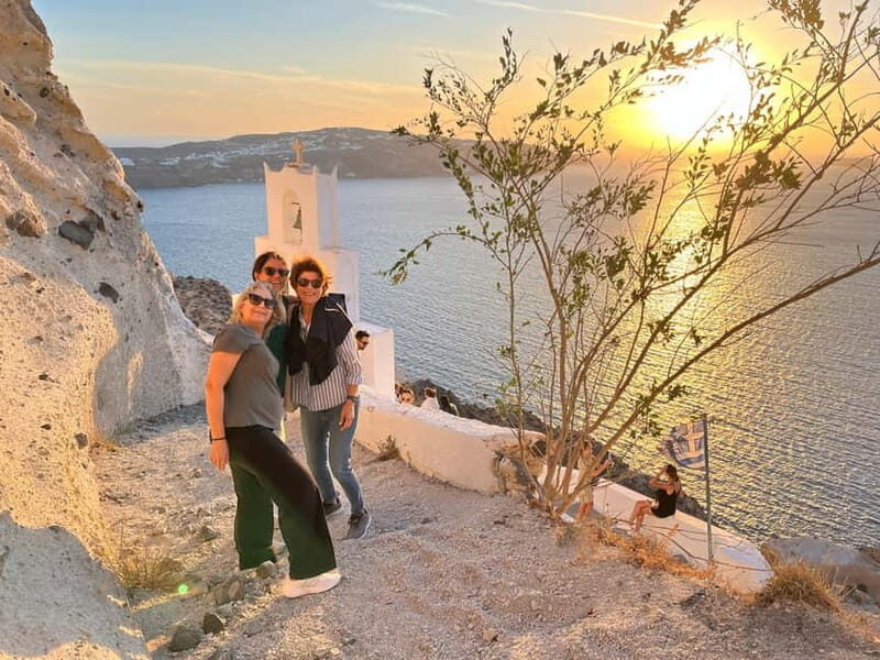Around Santorini: Island Tour & Oia town - An Overview of the Santorini Island Tour & Oia Experience