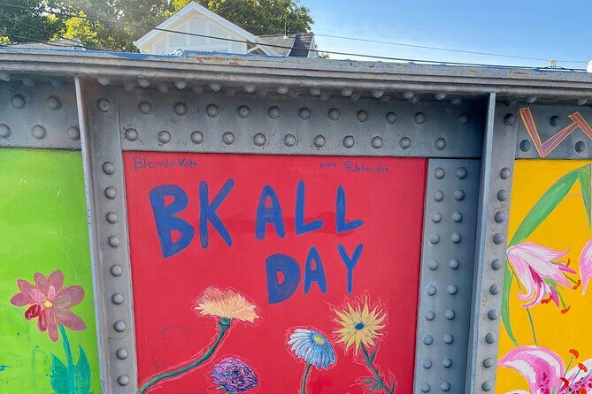 Around the World in a Day: Brooklyn's Q Train Tour - Key Points