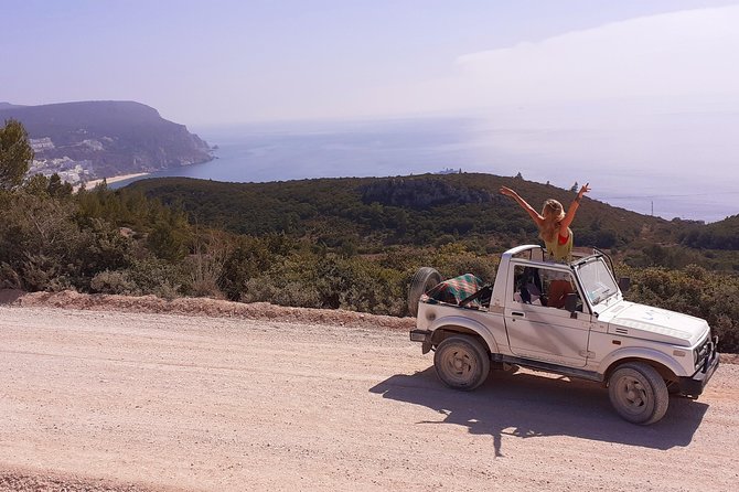 Arrábida Jeep 4x4 Tour to Arrábida, the Most Beautiful Beach of Europe - Personalized and Memorable Moments