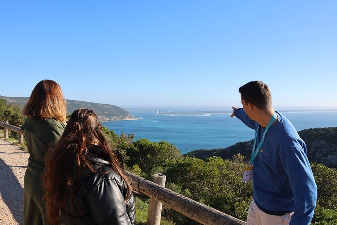 Arrabída natural park with Wine tasting - Exploring Lisbon’s Gateway to Nature and Wine: A Deep Dive
