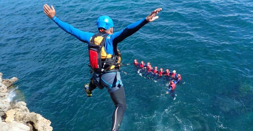 Arrábida: Setubal, Sesimbra Coasteering & Speedboat Tour - Discovering the Beauty of Arrábida Natural Park