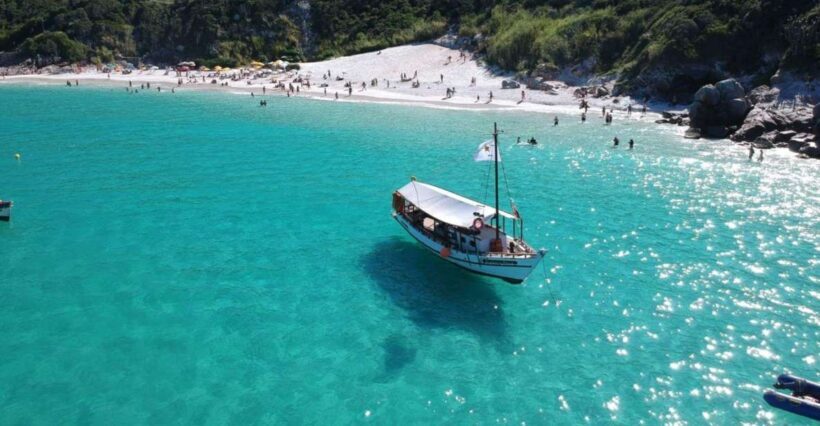 Arraial do Cabo: Special Boat Trip + City Tour - Key Points