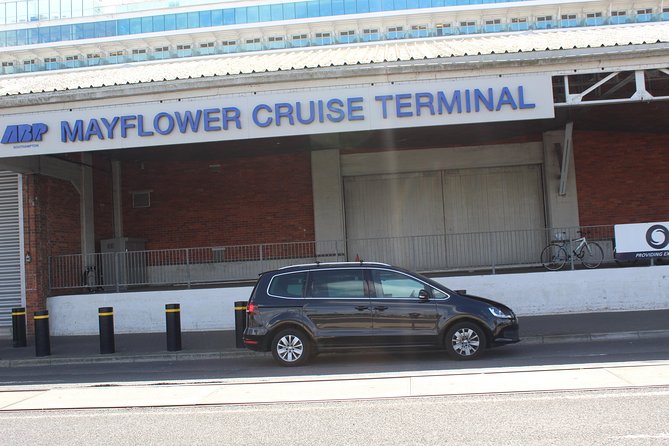 Arrival or Departure Private Transfer: Gatwick Airport to Southampton Cruise Port - The Sum Up