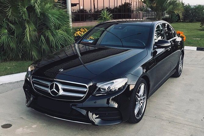 Arrival Private Transfer: Baltimore Airport BWI to Washington in Business Car - A Closer Look at the Transfer Experience