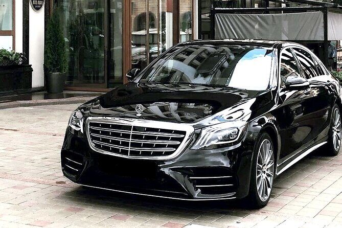 Arrival Private Transfer: J.F. Kennedy Airport JFK to New York in Luxury Car - Price and Value Considerations