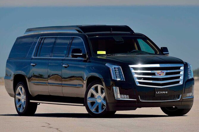Arrival Private Transfer Las Vegas by Luxury SUV or LIMO with 1 hour disposal - The Details of the Experience
