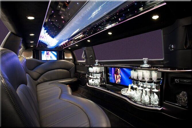 Arrival Private Transfer Las Vegas by Luxury SUV or LIMO with 1 hour disposal - Why Choose This Service?
