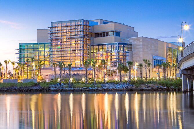 Arrival Private Transfer: Tampa Airport TPA to Tampa City in Luxury SUV - The Vehicle and Comfort