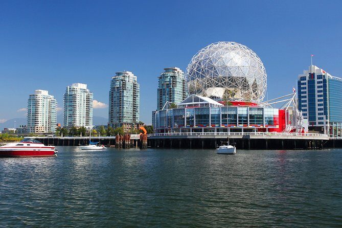 Arrival Private Transfer: Vancouver Airport YVR to Vancouver in Business Car - Who Should Consider This Service?