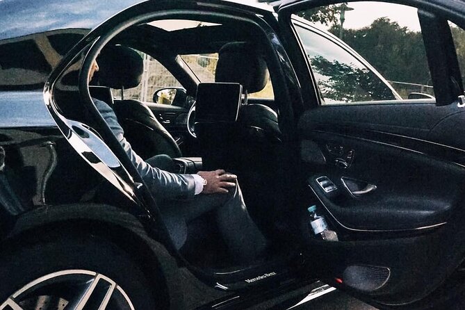 Arrival Transfer: Airport CPH to Copenhagen by Business Car - The Sum Up