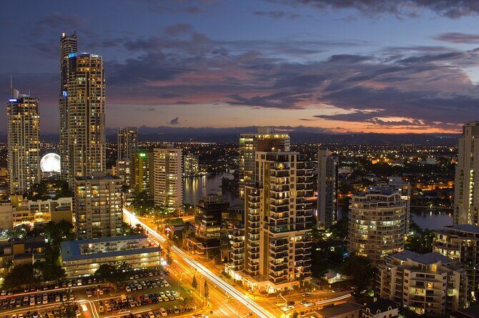 Arrival Transfer: Airport OOL to Gold Coast by Luxury Van - FAQ