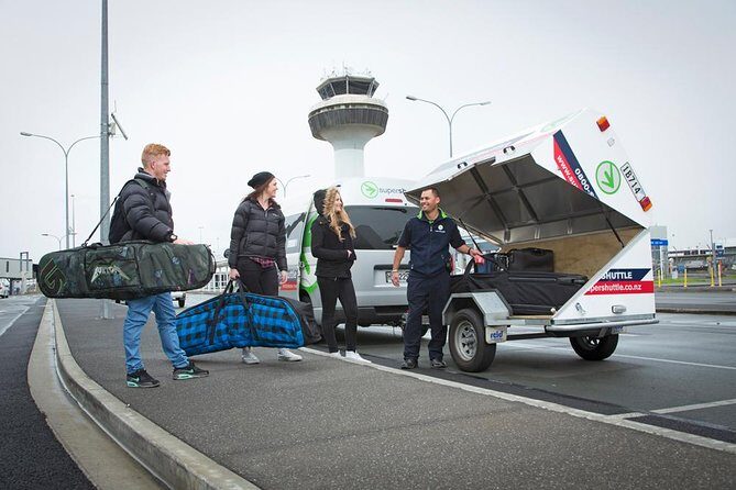 Arrival Transfer: Christchurch Airport to Christchurch Central City Hotels - The Experience in Detail