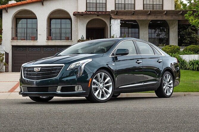Arrival Transfer Denver Airport DEN to Denver City by Luxury Car - What about the route and surroundings?
